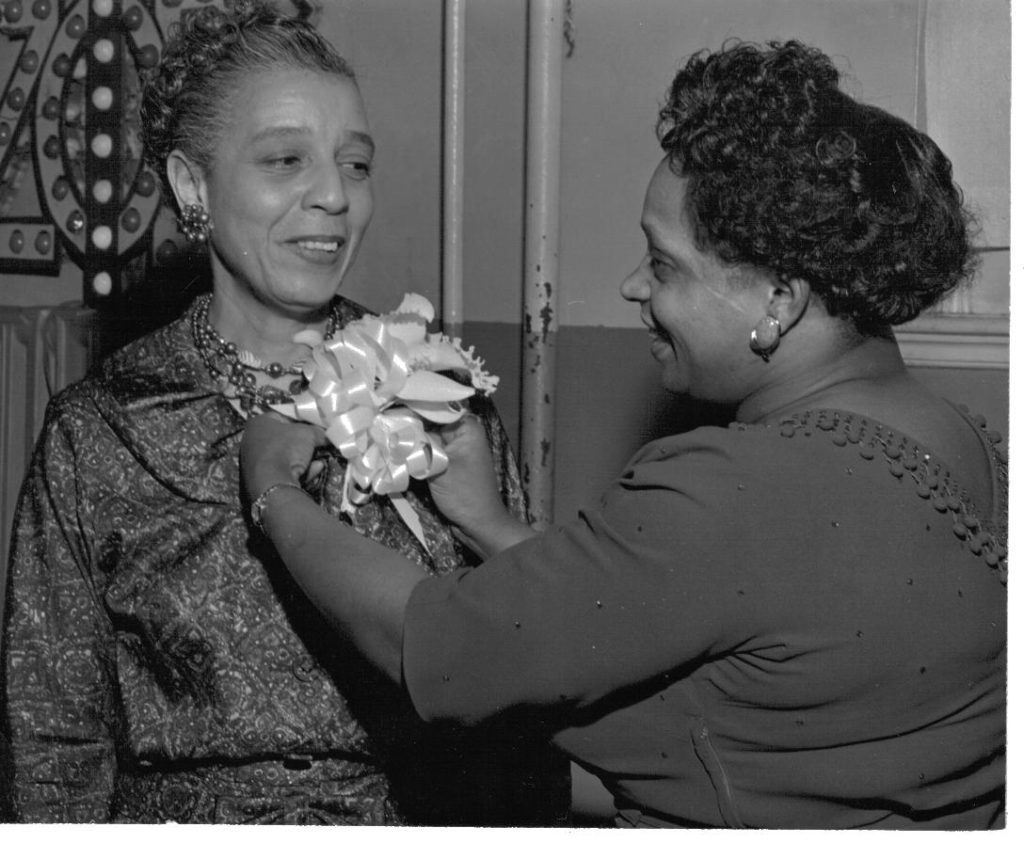 Chapter History – Xi Zeta Chapter, Zeta Phi Beta Sorority, Incorporated